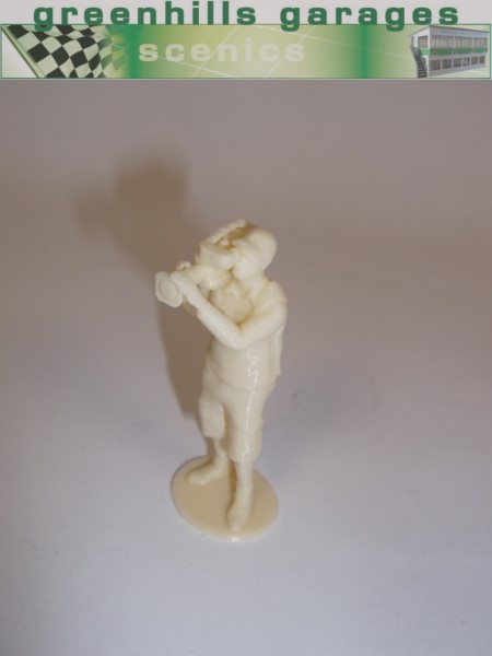 Greenhills Cameraman Figure – Unpainted – 1:32 Scale – NEW – MACC566 ...