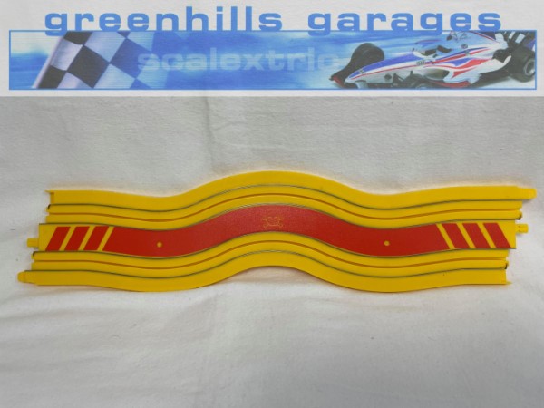 Greenhills Micro Scalextric Simpsons Yellow Wave Straight L7945 – Used ...