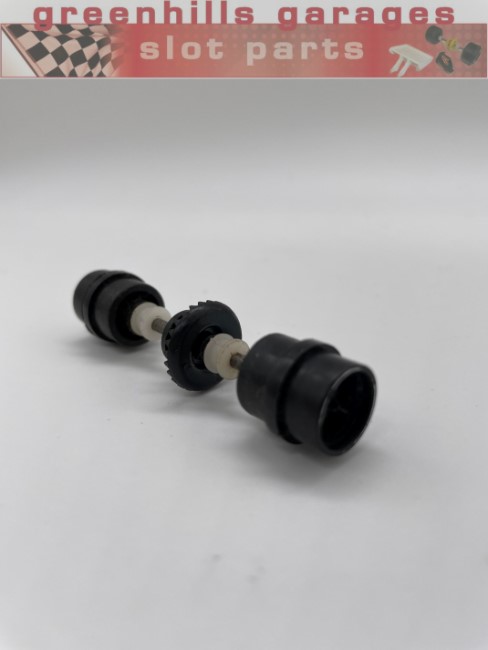 Greenhills Scalextric Triumph TR7 Black Rear Axle & Wheels – Used ...
