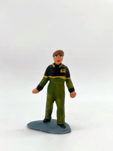 F963 Greenhills Farmer Figure for 1.43 Scale Dioramas & Scenery – NEW ...