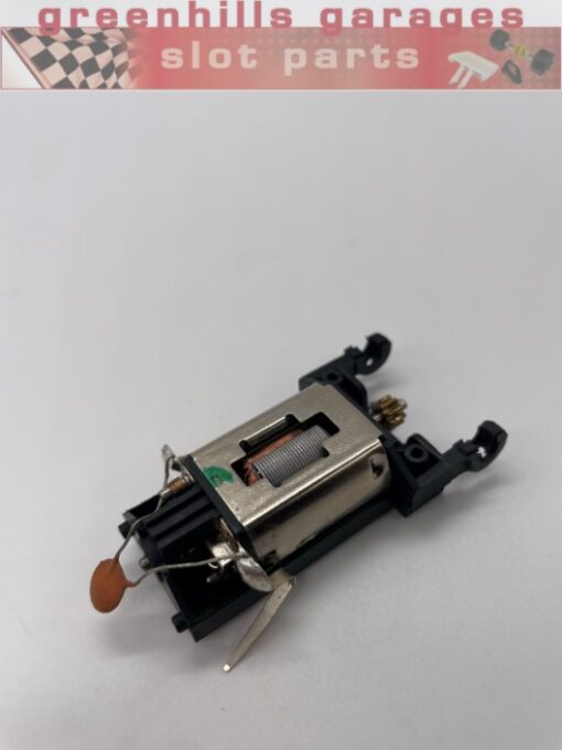 Greenhills SCX RX Engine with Cradle – Used – P8761 | Greenhills Garages