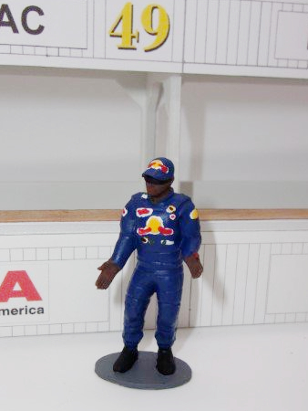 F759 – Greenhills ”Red Bull” F1 Racing Driver for Scalextric Carrera 1. ...